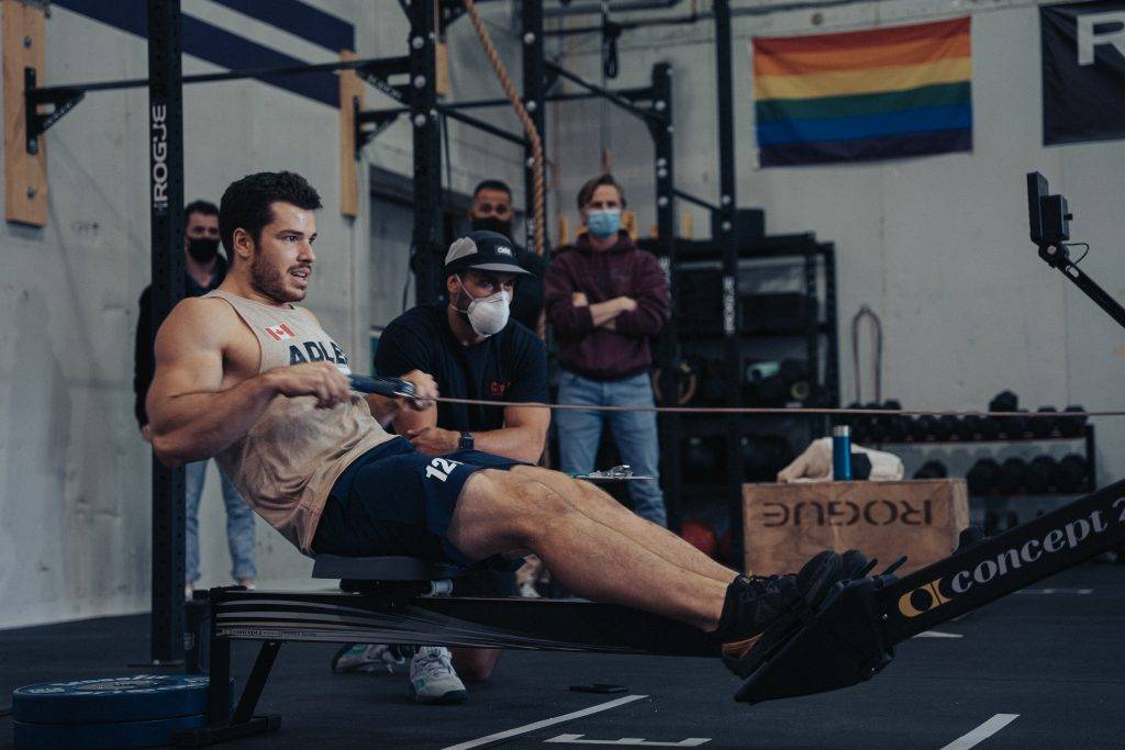 Ele conseguiu a última vaga para a fase presencial dos CrossFit Games ...